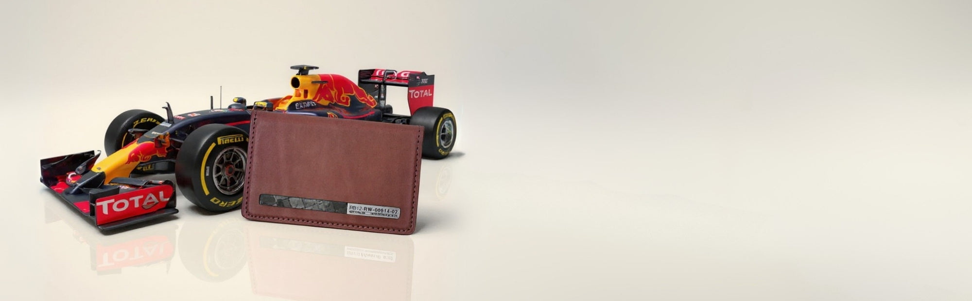 Sixty One Wallets | Race Used F1 Carbon Fibre & Italian Leather